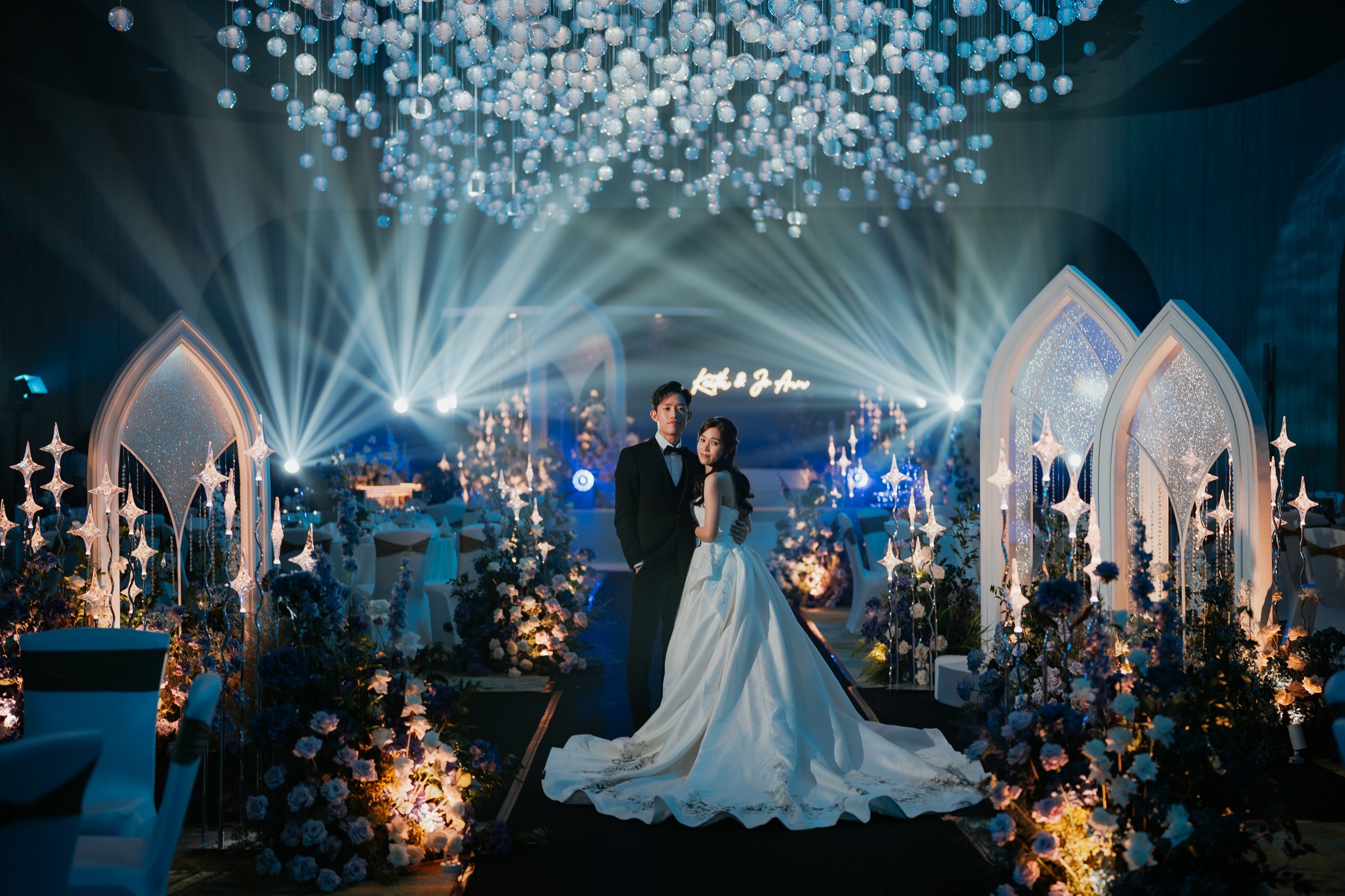 A Collaborative Effort In A Spectacular Ballroom | Blog | Bridepay